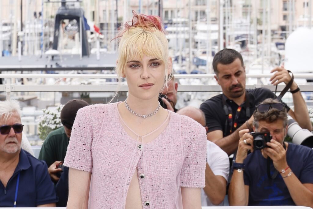 Stewart Feels like a Proud Mom After Making her Directing Debut